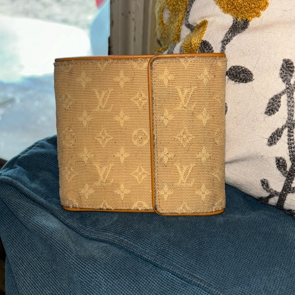 Louis Vuitton | Bags | Preowned Louis Vuitton Mini Lin Trifold Canvas ...